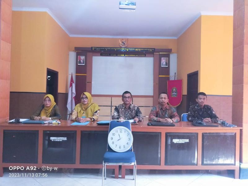 UJIAN DUKUH JERUKLEGI, IMA ANDRIYANTI PEROLEH NILAI TERTINGGI